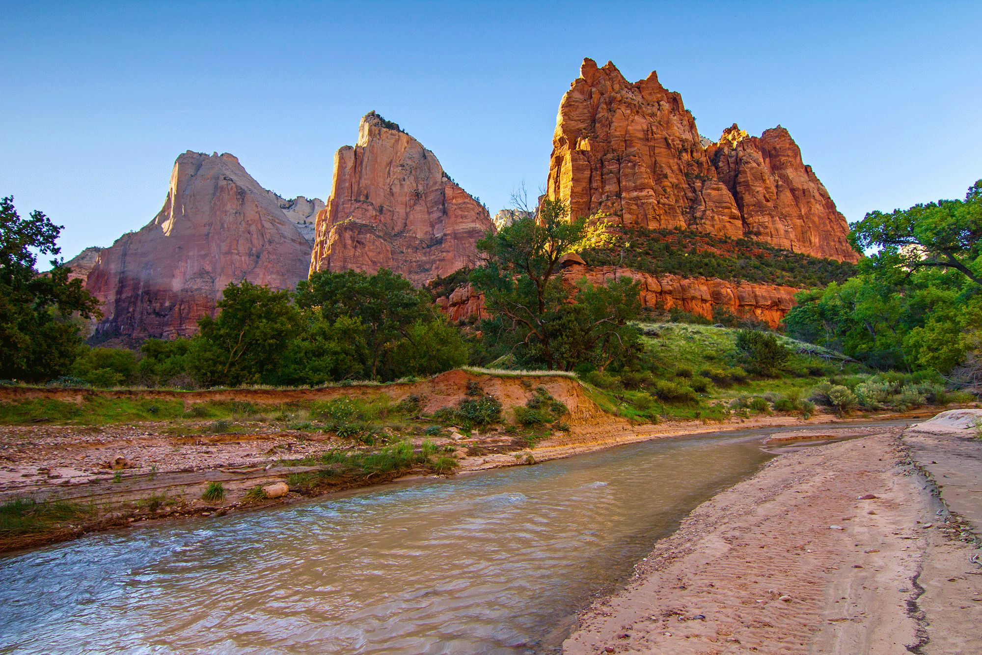 Zion National Park Overview for First-Timers | The Riv at Zion